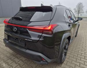 Melns Lexus UX 250h 2021 Panevēža, ar dzinēja tilpumu 1.99 L un nobraukumu 149 tūkst. km par 19899 €, foto 5 vietnē AUTOMOTO.COM.LV