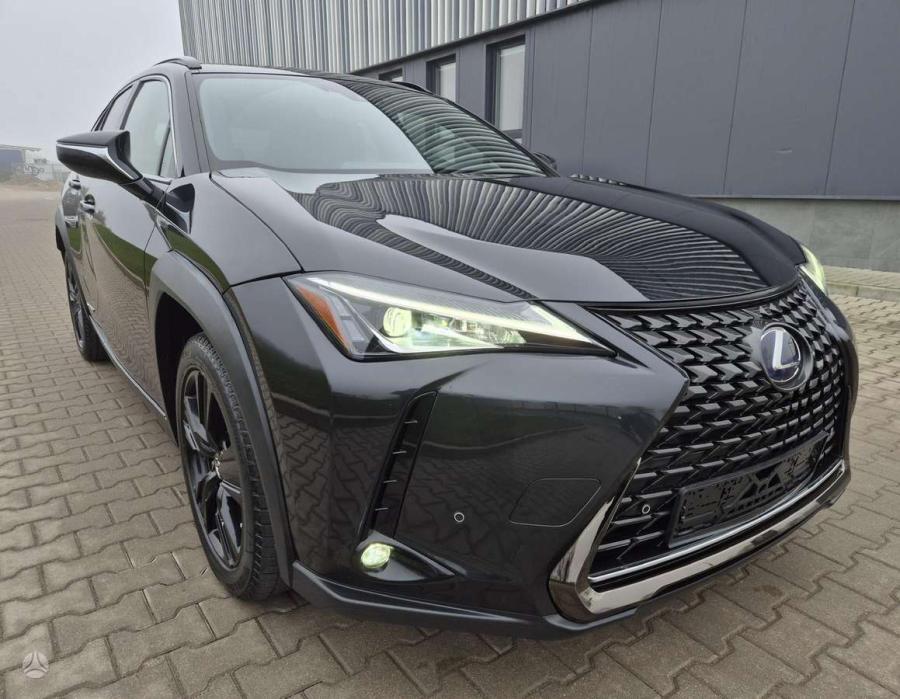 Melns Lexus UX 250h 2021 Panevēža, ar dzinēja tilpumu 1.99 L un nobraukumu 149 tūkst. km par 19899 €, foto 7 vietnē AUTOMOTO.COM.LV