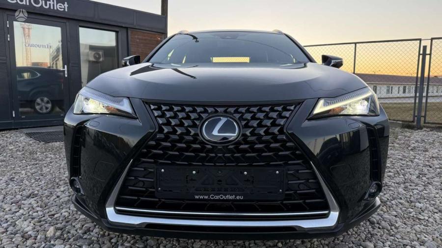 Melns Lexus UX 250h 2021 Viļņa, ar dzinēja tilpumu 1.99 L un nobraukumu 115 tūkst. km par 20933 €, foto 9 vietnē AUTOMOTO.COM.LV