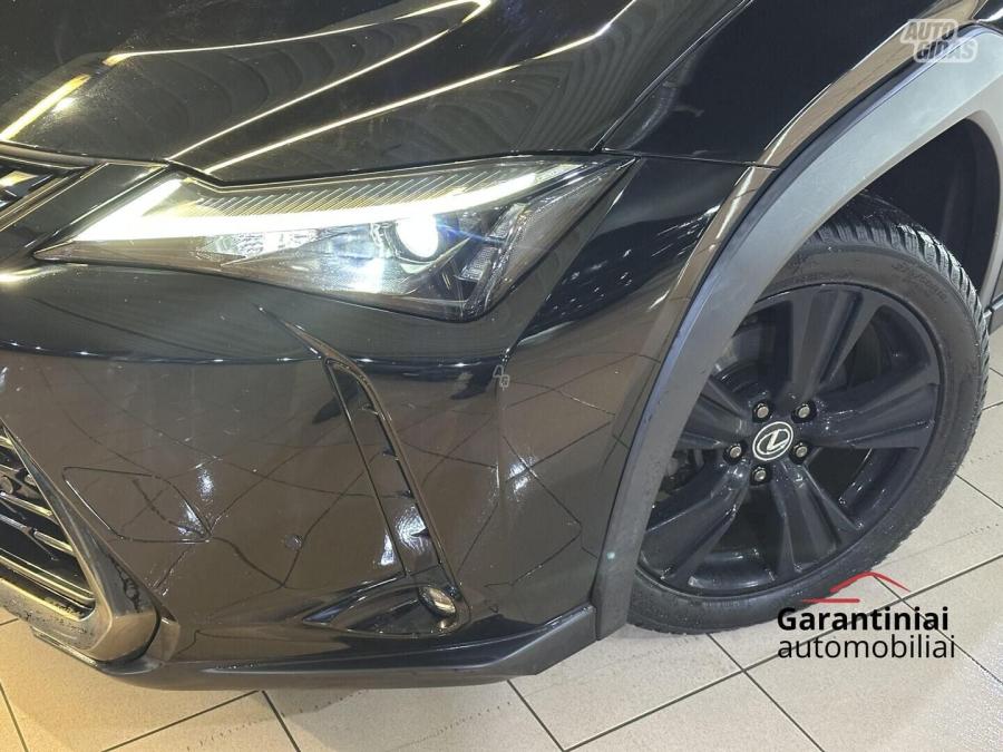 Melns Lexus UX 250h 2021 Avižieniai, ar dzinēja tilpumu 2.00 L un nobraukumu 156 tūkst. km par 22750 €, foto 31 vietnē AUTOMOTO.COM.LV