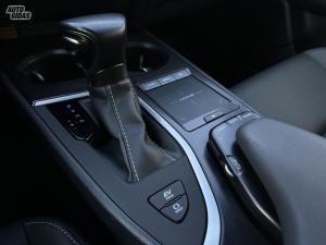 Черный Лексус UX 250h 2021 в Авиженяй, объемом двигателя 2.00 л и пробегом 41 тыс. км за 25950 €, фото 23 на AUTOMOTO.COM.LV