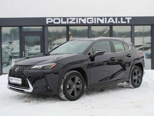 Melns Lexus UX 250h 2022 Viļņa, ar dzinēja tilpumu 1.99 L un nobraukumu 49 tūkst. km par 28250 €, foto 1 vietnē AUTOMOTO.COM.LV