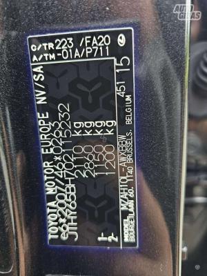 Black Lexus UX 250h 2022 in Vilnius, with an engine capacity of 2.00 L and mileage of 92 thousand km for 24200 €, photo 31 on AUTOMOTO.COM.LV
