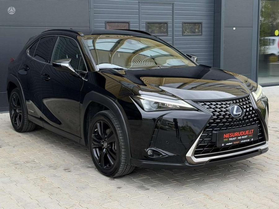 Melns Lexus UX 250h 2022 Viļņa, ar dzinēja tilpumu 1.99 L un nobraukumu 116 tūkst. km par 23999 €, foto 6 vietnē AUTOMOTO.COM.LV