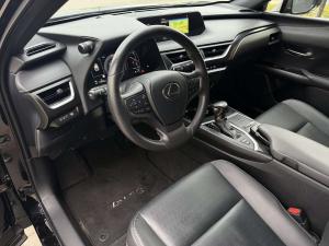 Melns Lexus UX 250h 2022 Viļņa, ar dzinēja tilpumu 1.99 L un nobraukumu 116 tūkst. km par 23999 €, foto 8 vietnē AUTOMOTO.COM.LV