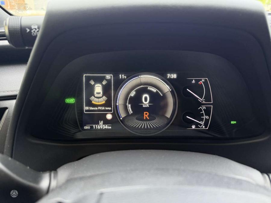 Melns Lexus UX 250h 2022 Viļņa, ar dzinēja tilpumu 1.99 L un nobraukumu 116 tūkst. km par 23999 €, foto 16 vietnē AUTOMOTO.COM.LV