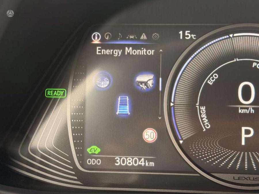 Melns Lexus UX 250h 2022 Viļņa, ar dzinēja tilpumu 1.99 L un nobraukumu 31 tūkst. km par 25350 €, foto 25 vietnē AUTOMOTO.COM.LV