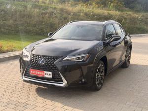 Melns Lexus UX 250h 2022 Viļņa, ar dzinēja tilpumu 1.99 L un nobraukumu 31 tūkst. km par 25950 €, foto 1 vietnē AUTOMOTO.COM.LV