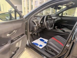 Melns Lexus UX 250h 2022 Viļņa, ar dzinēja tilpumu 1.99 L un nobraukumu 31 tūkst. km par 25950 €, foto 13 vietnē AUTOMOTO.COM.LV