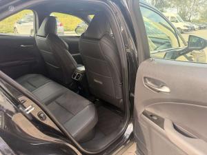Melns Lexus UX 250h 2022 Viļņa, ar dzinēja tilpumu 1.99 L un nobraukumu 31 tūkst. km par 25950 €, foto 17 vietnē AUTOMOTO.COM.LV