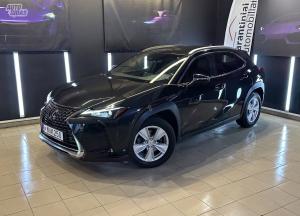 Black Lexus UX 250h 2023 in Avizieniai, with an engine capacity of 2.00 L and mileage of 101 thousand km for 24950 €, photo  on AUTOMOTO.COM.LV