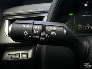 Black Lexus UX 250h 2023 in Avizieniai, with an engine capacity of 2.00 L and mileage of 101 thousand km for 24950 €, photo 13 on AUTOMOTO.COM.LV