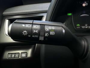 Melns Lexus UX 250h 2023 Viļņa, ar dzinēja tilpumu 2.00 L un nobraukumu 101 tūkst. km par 24950 €, foto 13 vietnē AUTOMOTO.COM.LV