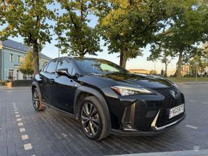Black Lexus UX 250h 2020 in Kupiskis, with an engine capacity of 1.99 L and mileage of 166 thousand km for 21500 €, photo  on AUTOMOTO.COM.LV