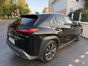 Черный Лексус UX 250h 2020 в Купишкис, объемом двигателя 1.99 л и пробегом 166 тыс. км за 21500 €, фото 13 на AUTOMOTO.COM.LV