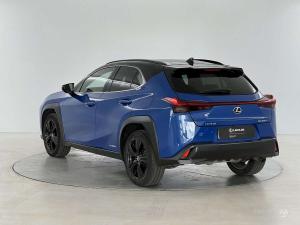 Blue Lexus UX 250h 2021 in Vilnius, with an engine capacity of 1.99 L and mileage of 124 thousand km for 24900 €, photo 18 on AUTOMOTO.COM.LV