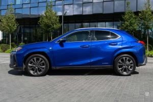 Zils Lexus UX 250h 2022 Viļņa, ar dzinēja tilpumu 1.99 L un nobraukumu 23 tūkst. km par 30999 €, foto 18 vietnē AUTOMOTO.COM.LV