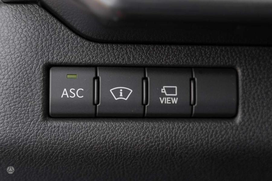 Zils Lexus UX 250h 2022 Viļņa, ar dzinēja tilpumu 1.99 L un nobraukumu 23 tūkst. km par 30999 €, foto 31 vietnē AUTOMOTO.COM.LV