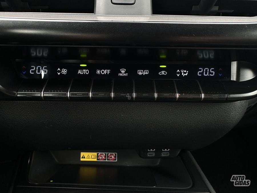 Zils Lexus UX 250h 2023 Avižieniai, ar dzinēja tilpumu 2.00 L un nobraukumu 44 tūkst. km par 31750 €, foto 21 vietnē AUTOMOTO.COM.LV
