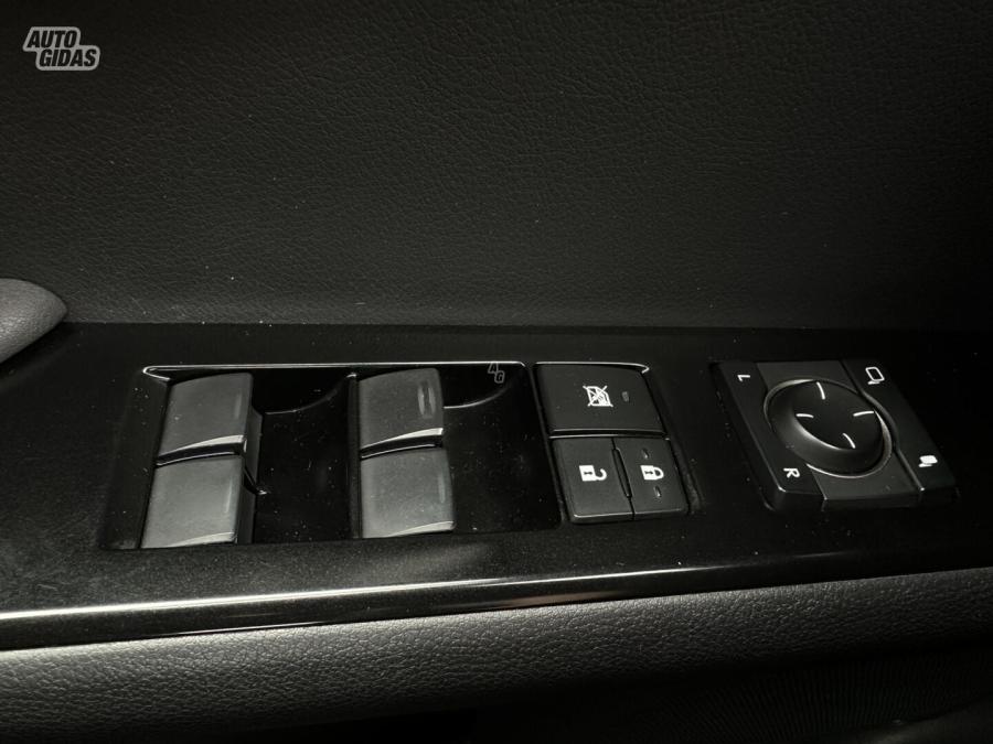 Zils Lexus UX 250h 2023 Avižieniai, ar dzinēja tilpumu 2.00 L un nobraukumu 44 tūkst. km par 31750 €, foto 25 vietnē AUTOMOTO.COM.LV