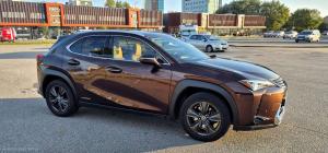 Brūns Lexus UX 250h 2020 Klaipėda, ar dzinēja tilpumu 1.99 L un nobraukumu 65 tūkst. km par 24800 €, foto 5 vietnē AUTOMOTO.COM.LV
