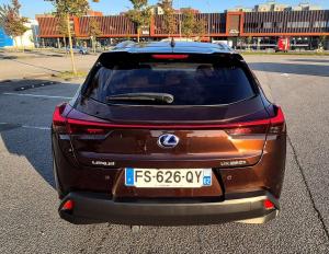 Brūns Lexus UX 250h 2020 Klaipėda, ar dzinēja tilpumu 1.99 L un nobraukumu 65 tūkst. km par 24800 €, foto 9 vietnē AUTOMOTO.COM.LV