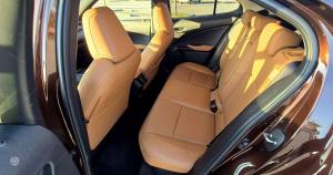 Brūns Lexus UX 250h 2020 Klaipėda, ar dzinēja tilpumu 1.99 L un nobraukumu 65 tūkst. km par 24800 €, foto 16 vietnē AUTOMOTO.COM.LV