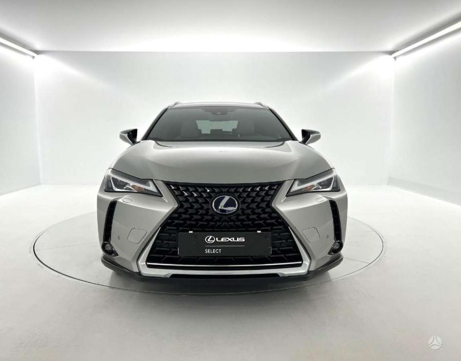 Brūns Lexus UX 250h 2022 Viļņa, ar dzinēja tilpumu 1.99 L un nobraukumu 72 tūkst. km par 28900 €, foto 5 vietnē AUTOMOTO.COM.LV
