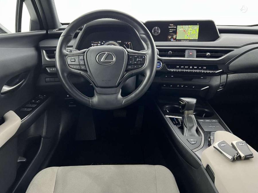 Brūns Lexus UX 250h 2022 Viļņa, ar dzinēja tilpumu 1.99 L un nobraukumu 72 tūkst. km par 28900 €, foto 9 vietnē AUTOMOTO.COM.LV
