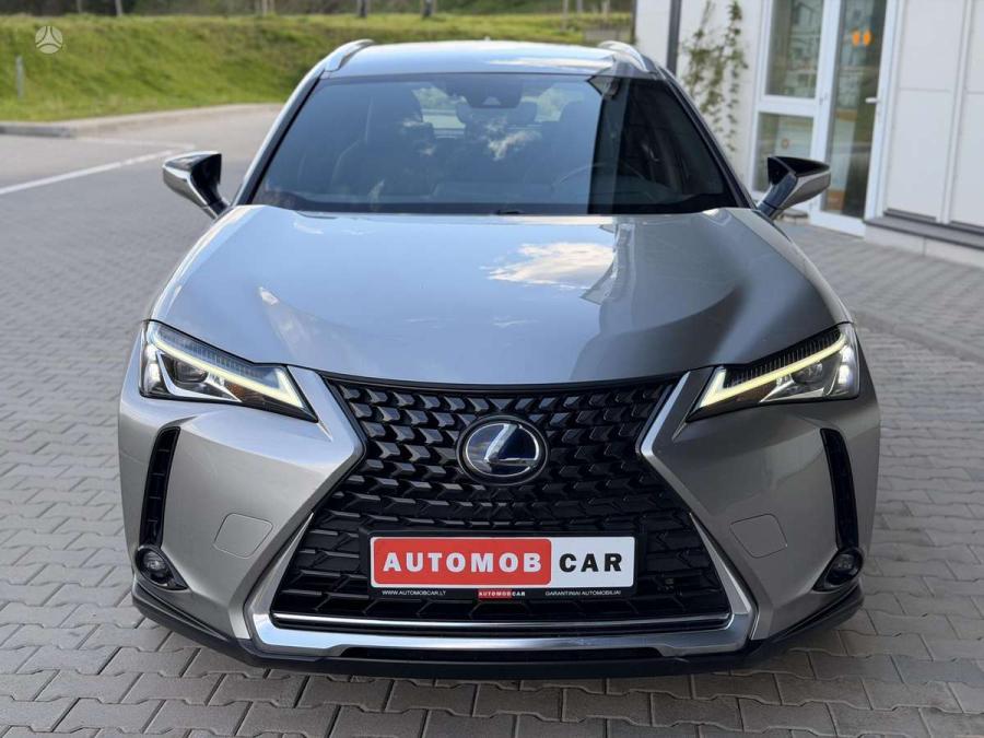 Brūns Lexus UX 250h 2022 Viļņa, ar dzinēja tilpumu 1.99 L un nobraukumu 100 tūkst. km par 18500 €, foto 3 vietnē AUTOMOTO.COM.LV