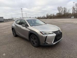Brown Lexus UX 250h 2019 in Marijampole, with an engine capacity of 2.00 L and mileage of 169 thousand km for 14700 €, photo 3 on AUTOMOTO.COM.LV