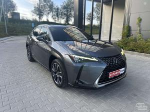 Лексус UX 250h 2019 в Вильнюс, объемом двигателя 2.00 л и пробегом 103 тыс. км за 25300 €, фото  на AUTOMOTO.COM.LV