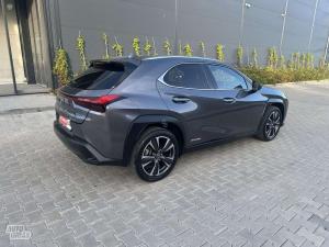 Лексус UX 250h 2019 в Вильнюс, объемом двигателя 2.00 л и пробегом 103 тыс. км за 25300 €, фото 6 на AUTOMOTO.COM.LV
