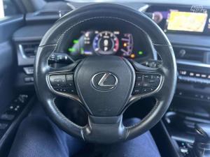 Лексус UX 250h 2019 в Вильнюс, объемом двигателя 2.00 л и пробегом 103 тыс. км за 25300 €, фото 19 на AUTOMOTO.COM.LV