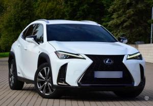 Lexus UX 250h 2019 in Vilnius, with an engine capacity of 1.99 L and mileage of 138 thousand km for 23990 €, photo 14 on AUTOMOTO.COM.LV