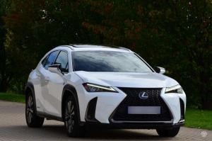 Lexus UX 250h 2019 in Vilnius, with an engine capacity of 1.99 L and mileage of 138 thousand km for 23990 €, photo 31 on AUTOMOTO.COM.LV
