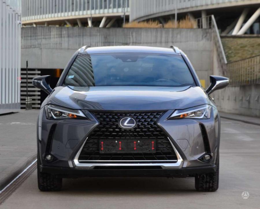 Lexus UX 250h 2020 Viļņa, ar dzinēja tilpumu 2.00 L un nobraukumu 81 tūkst. km par 22500 €, foto 15 vietnē AUTOMOTO.COM.LV