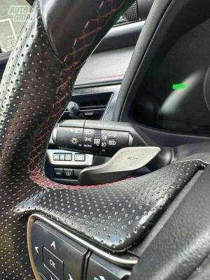 Lexus UX 250h 2020 in Vilnius, with an engine capacity of 2.00 L and mileage of 112 thousand km for 26500 €, photo 36 on AUTOMOTO.COM.LV