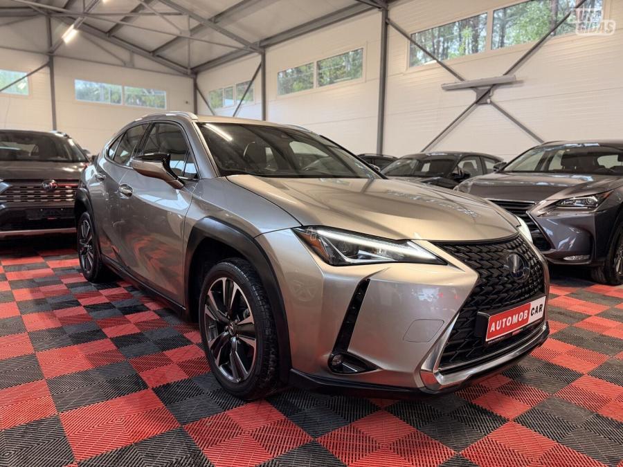 Lexus UX 250h 2021 Viļņa, ar dzinēja tilpumu 2.00 L un nobraukumu 79 tūkst. km par 23450 €, foto 4 vietnē AUTOMOTO.COM.LV