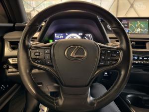 Lexus UX 250h 2021 Viļņa, ar dzinēja tilpumu 2.00 L un nobraukumu 79 tūkst. km par 23450 €, foto 21 vietnē AUTOMOTO.COM.LV