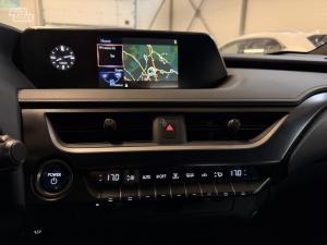 Lexus UX 250h 2021 Viļņa, ar dzinēja tilpumu 2.00 L un nobraukumu 79 tūkst. km par 23450 €, foto 23 vietnē AUTOMOTO.COM.LV