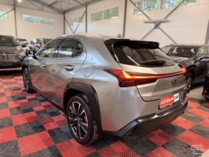 Lexus UX 250h 2021 Viļņa, ar dzinēja tilpumu 2.00 L un nobraukumu 79 tūkst. km par 23450 €, foto 27 vietnē AUTOMOTO.COM.LV
