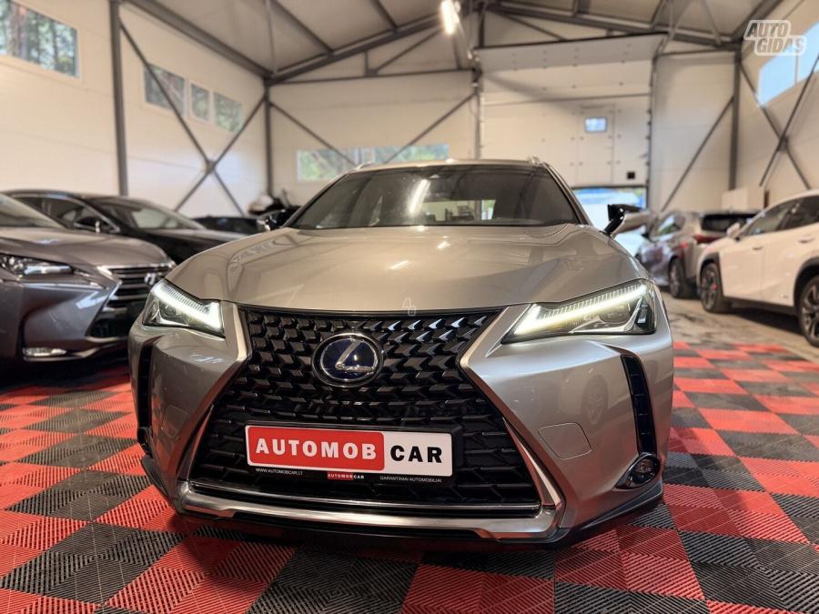 Lexus UX 250h 2021 Viļņa, ar dzinēja tilpumu 2.00 L un nobraukumu 79 tūkst. km par 23450 €, foto 33 vietnē AUTOMOTO.COM.LV