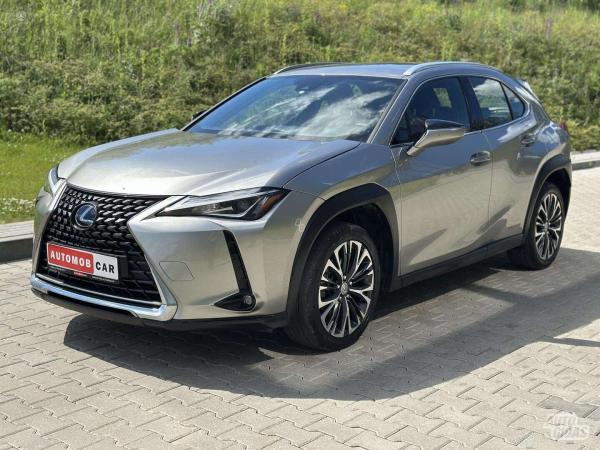 Lexus UX 250h 2021 in Vilnius, with an engine capacity of 2.00 L and mileage of 76 thousand km for 25050 €, photo 1 on AUTOMOTO.COM.LV