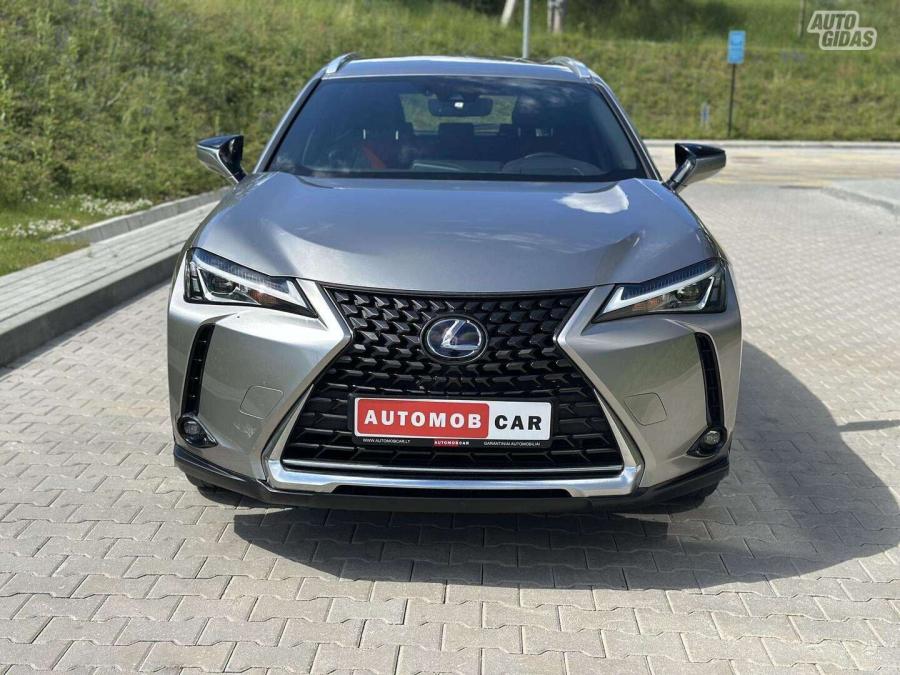 Лексус UX 250h 2021 в Вильнюс, объемом двигателя 2.00 л и пробегом 76 тыс. км за 25050 €, фото 3 на AUTOMOTO.COM.LV