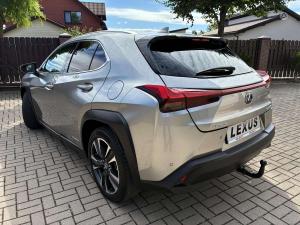 Lexus UX 250h 2021 Viļņa, ar dzinēja tilpumu 1.99 L un nobraukumu 105 tūkst. km par 21800 €, foto 7 vietnē AUTOMOTO.COM.LV