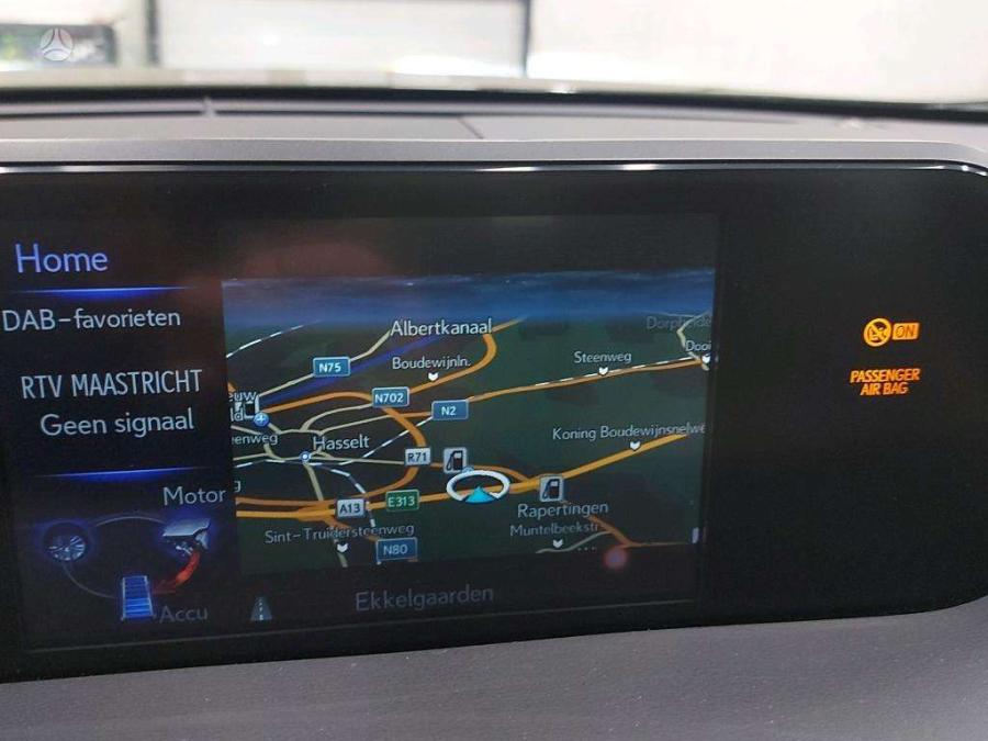 Зеленый Лексус UX 250h 2019 в Вильнюс, объемом двигателя 1.99 л и пробегом 88 тыс. км за 21500 €, фото 17 на AUTOMOTO.COM.LV