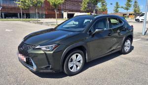 Zaļš Lexus UX 250h 2021 Klaipėda, ar dzinēja tilpumu 1.99 L un nobraukumu 94 tūkst. km par 23600 €, foto 2 vietnē AUTOMOTO.COM.LV