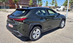 Zaļš Lexus UX 250h 2021 Klaipėda, ar dzinēja tilpumu 1.99 L un nobraukumu 94 tūkst. km par 23600 €, foto 15 vietnē AUTOMOTO.COM.LV