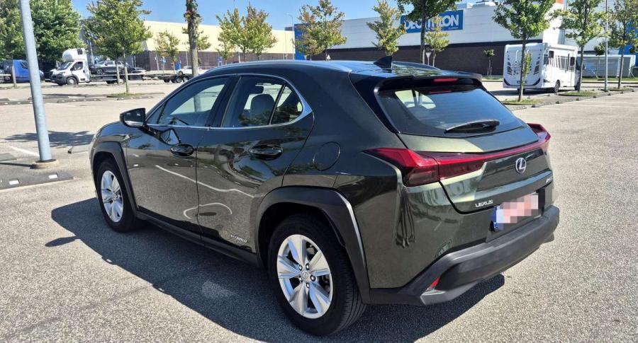 Zaļš Lexus UX 250h 2021 Klaipėda, ar dzinēja tilpumu 1.99 L un nobraukumu 94 tūkst. km par 23600 €, foto 19 vietnē AUTOMOTO.COM.LV